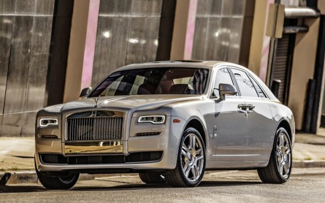 Роллс Ройс 👉 20 фото легендарних автомобілів